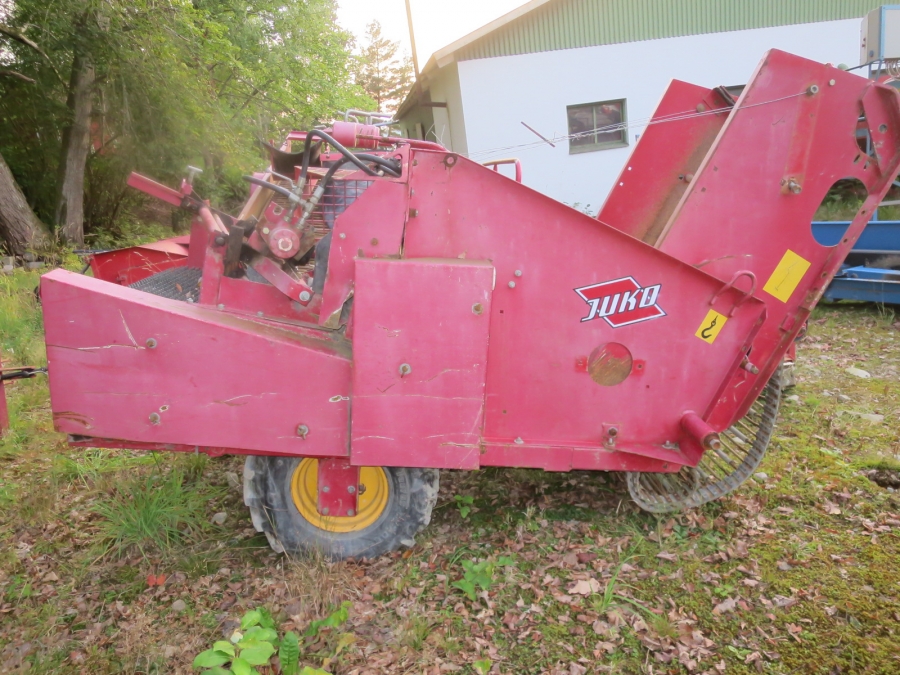 Welcome to Andershornstein AB Sweden | Second hand agriculture machines ...